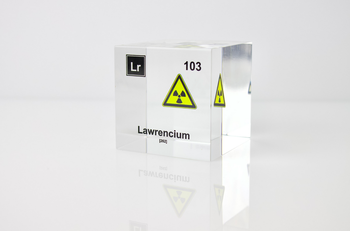 Lawrencium Element Cube – Engineered Labs