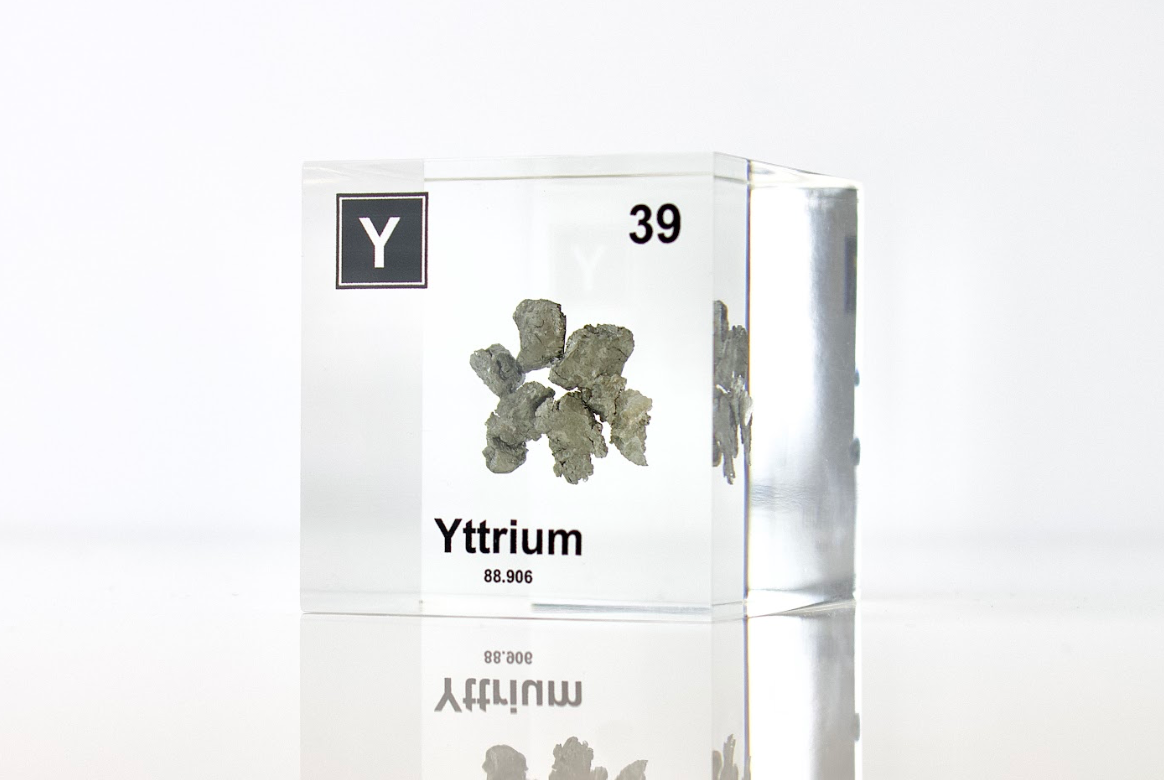 Yttrium Element Cube – Engineered Labs