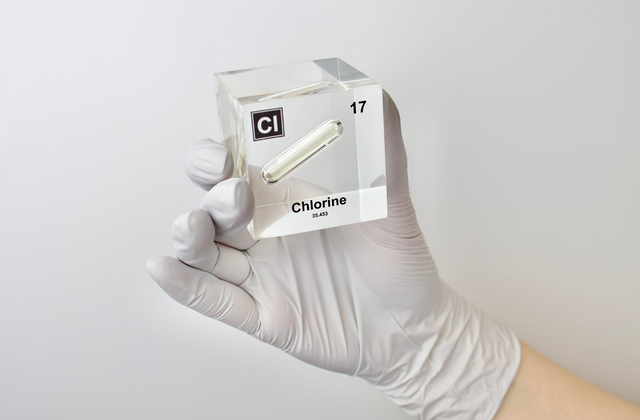 Chlorine Element Cube – Engineered Labs