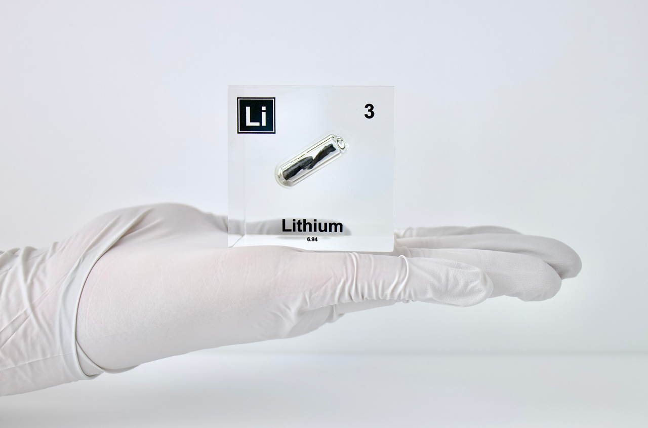 Lithium Element Cube – Engineered Labs