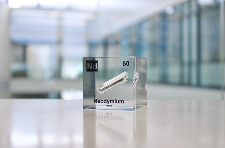 Acrylic Element Cubes | Engineered Labs – Page 2