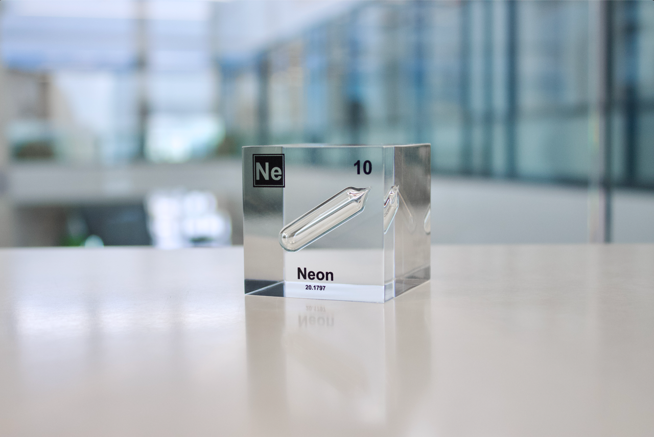 Neon Element Cube – Engineered Labs