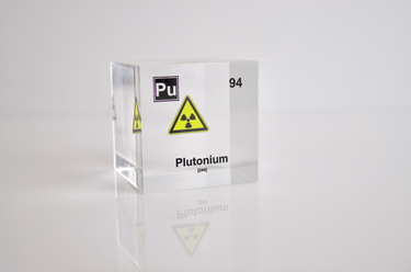 Plutonium Element Cube – Engineered Labs