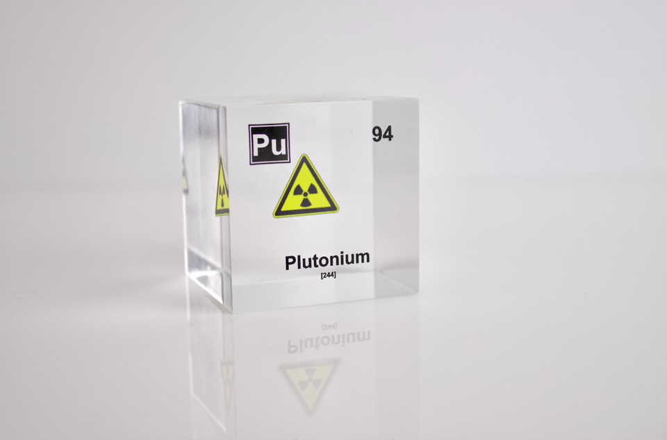 Plutonium Element Cube – Engineered Labs