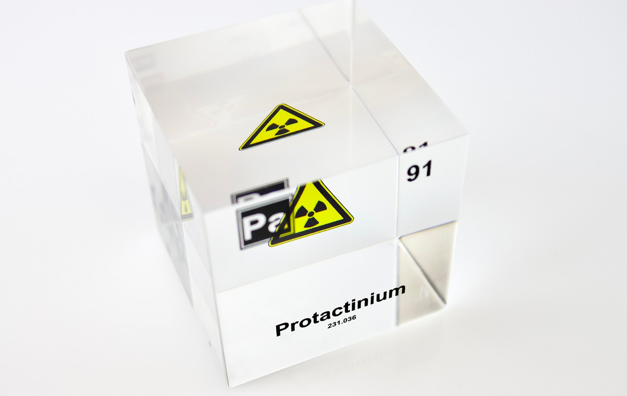 Protactinium Element Cube – Engineered Labs