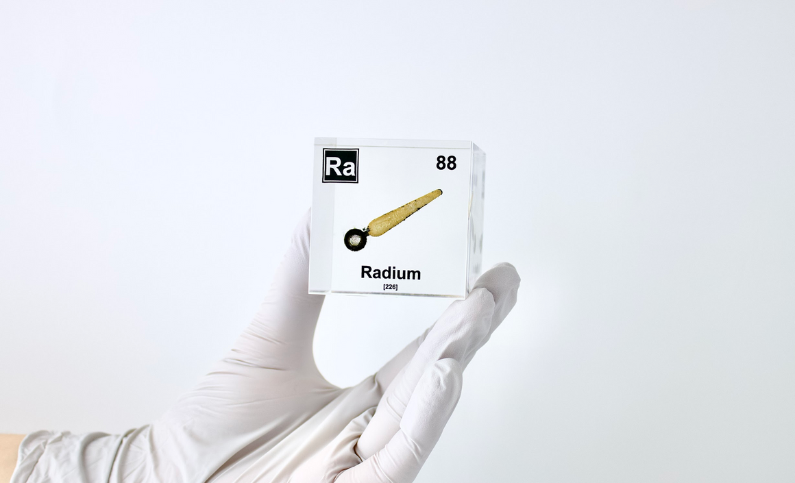 Acrylic Element Cubes | Engineered Labs