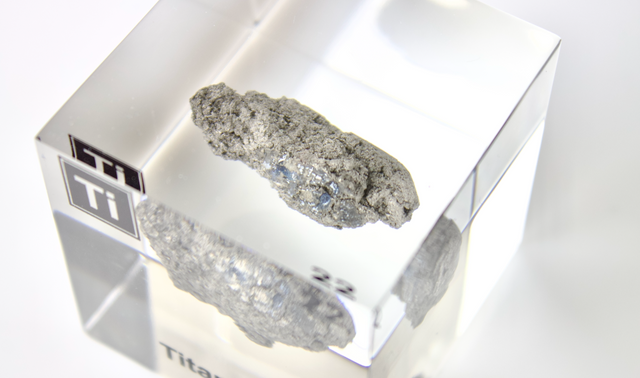 Titanium Element Cube – Engineered Labs