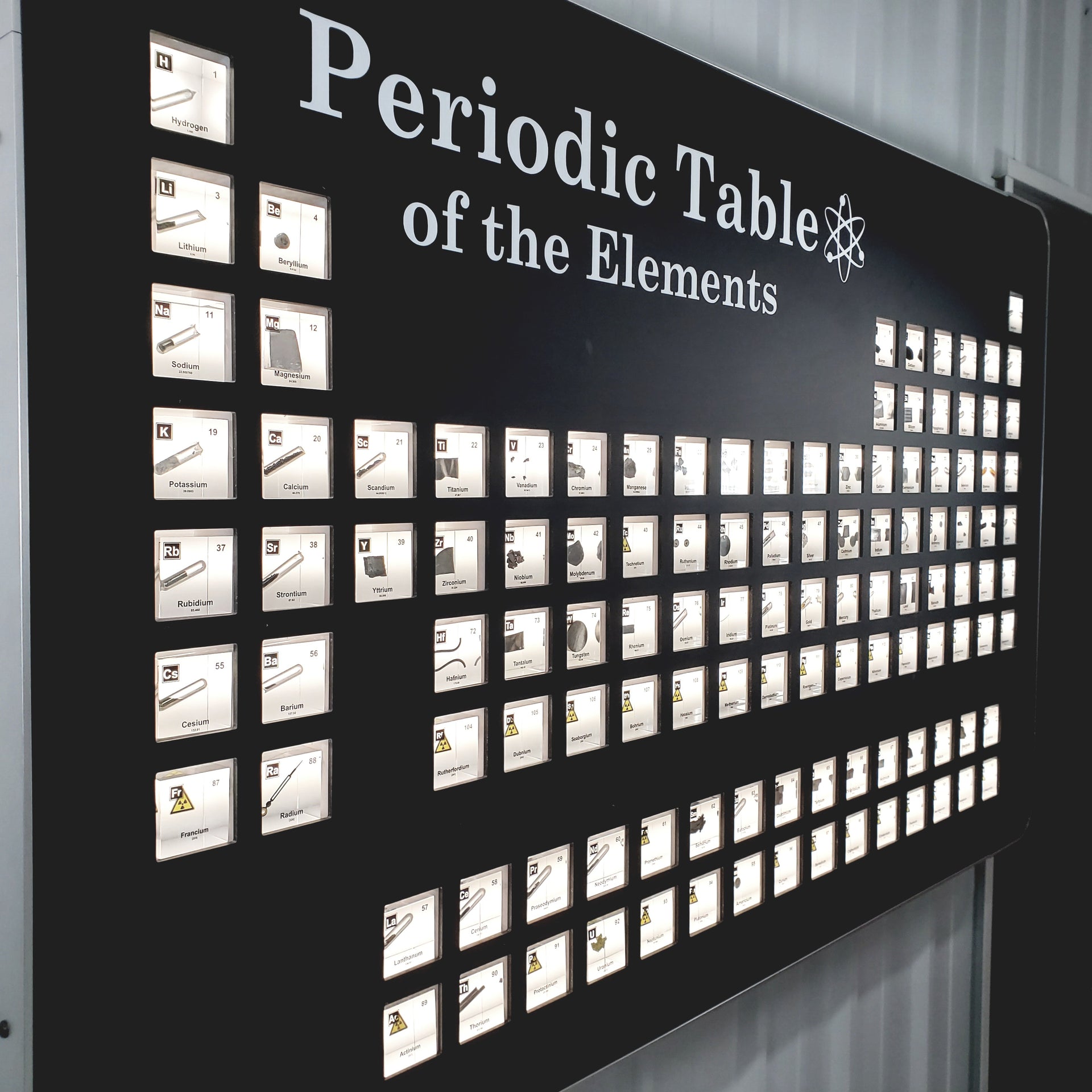 Engineered Labs - Periodic Table Collections with Real Elements
